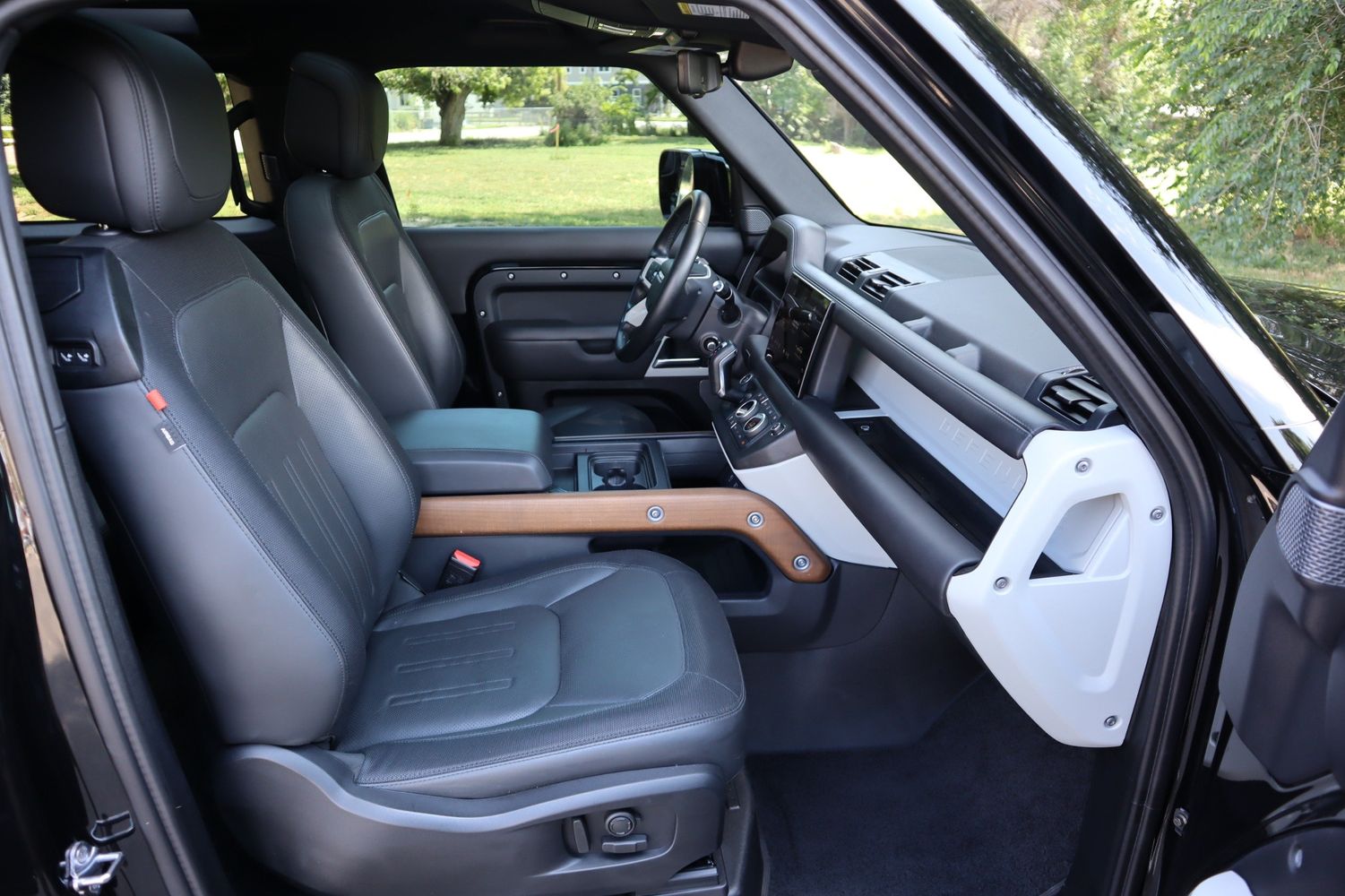 2022 Land Rover Defender 90 X-Dynamic HSE | Victory Motors of Colorado