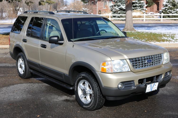 2003 Ford Explorer XLT | Victory Motors of Colorado
