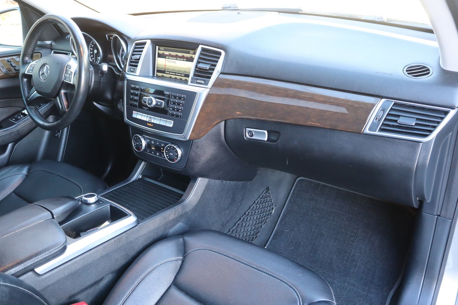 2015 Mercedes-Benz M-Class ML 350 4MATIC | Victory Motors of Colorado
