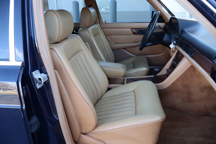 1988 Mercedes-Benz 420-Class 420 SEL | Victory Motors of Colorado