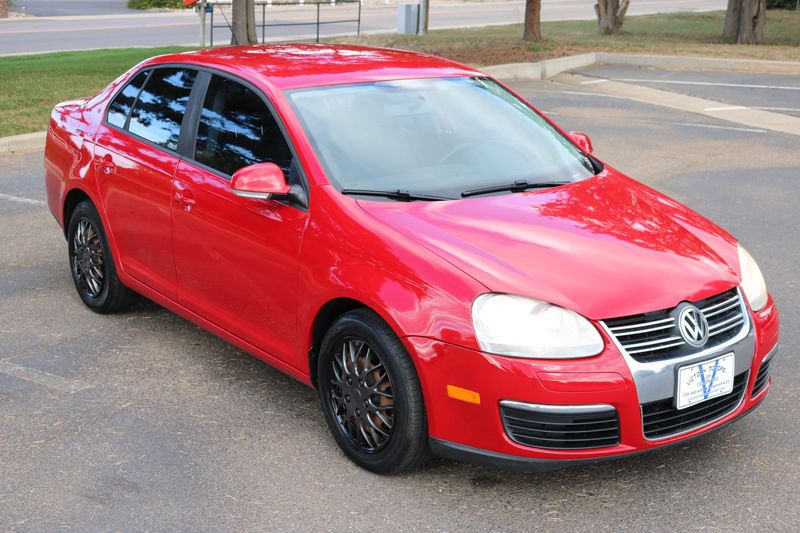 2008 Volkswagen Jetta Photos