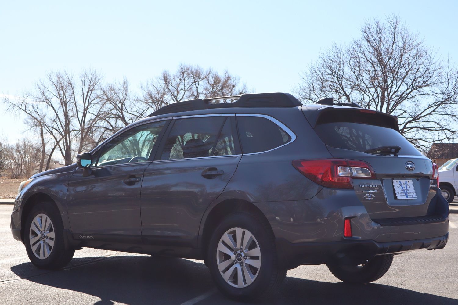 2016 Subaru Outback 2.5i Premium | Victory Motors of Colorado