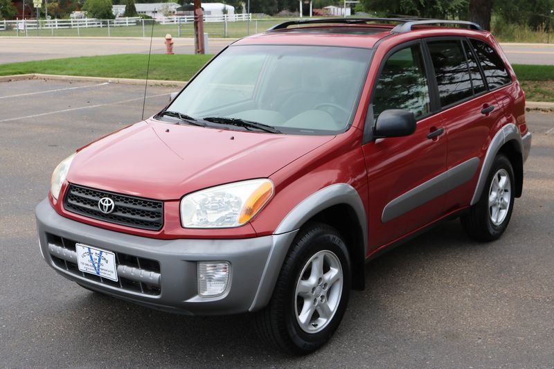 2002 Toyota RAV4 Photos