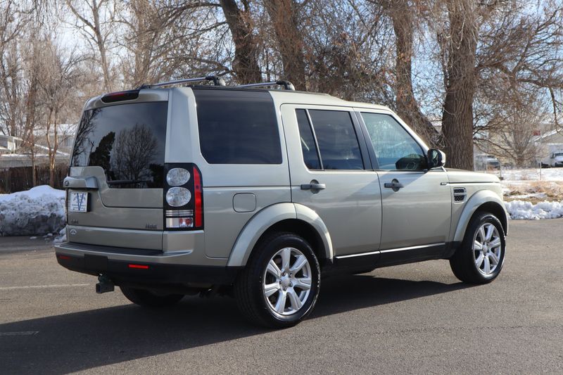 2014 Land Rover LR4 Photos