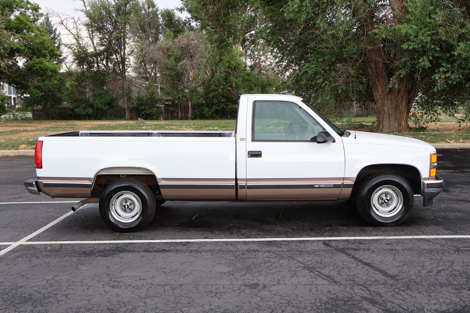1998 Chevrolet C/K 1500 Series C1500 Silverado | Victory Motors of Colorado