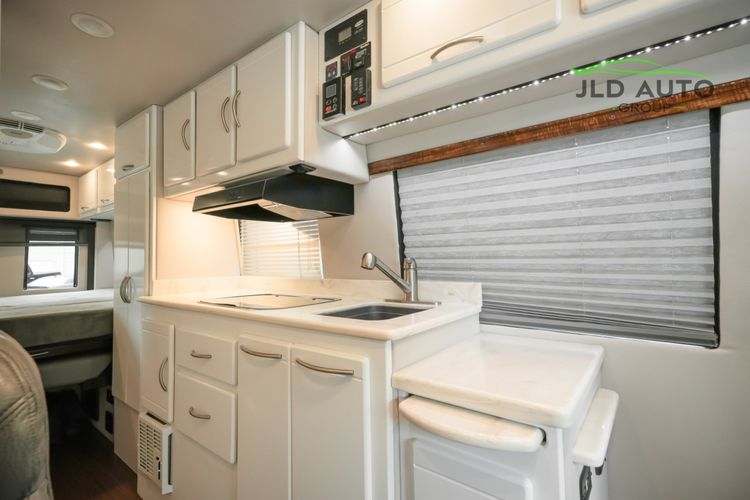 2016 Mercedes-Benz Sprinter 3500 Avion Azur Coach | JLD AUTO GROUP
