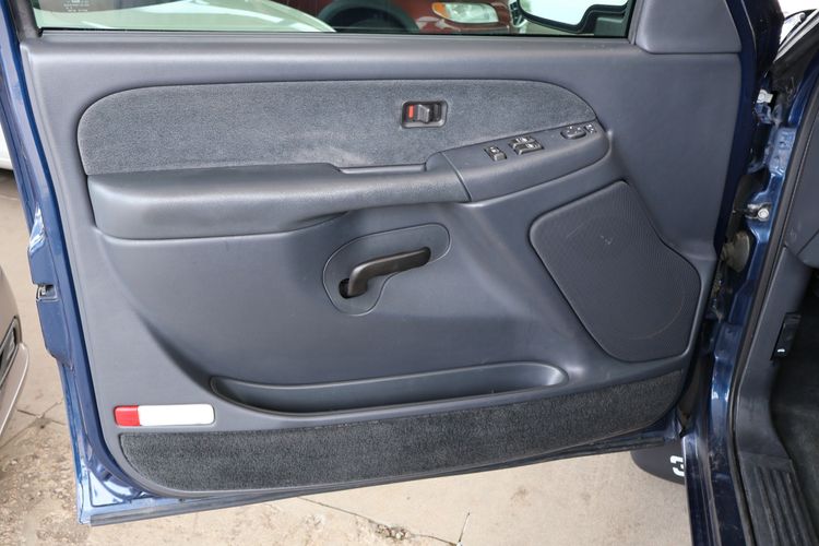 2002 Chevrolet Silverado 1500 Base | Victory Motors of Colorado