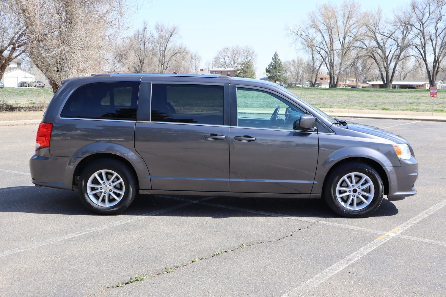 2018 Dodge Grand Caravan SXT | Victory Motors of Colorado
