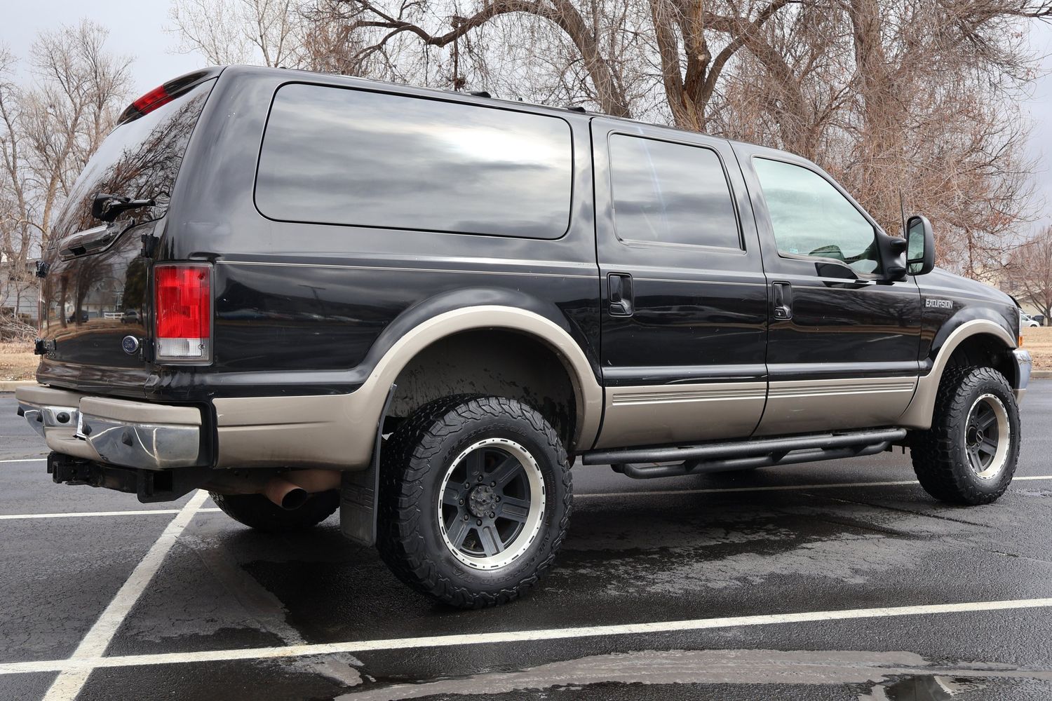 2001 Ford Excursion Limited | Victory Motors of Colorado