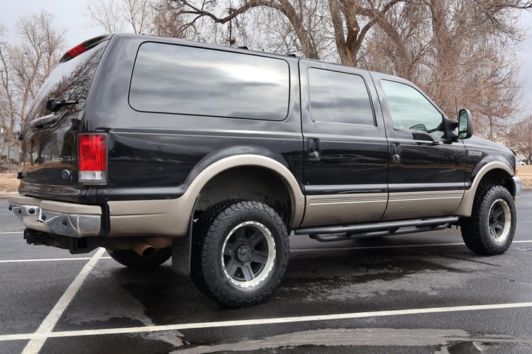 2001 Ford Excursion Limited | Victory Motors of Colorado