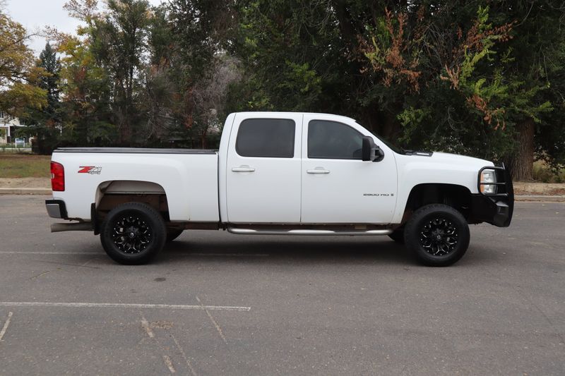 2008 Chevrolet Silverado 2500HD Photos