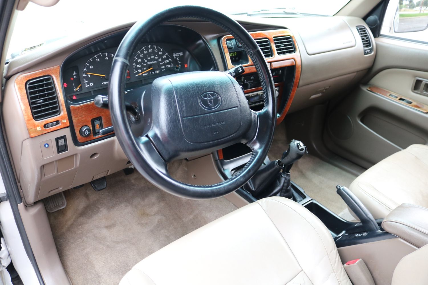 1997 Toyota 4Runner Limited | Victory Motors of Colorado