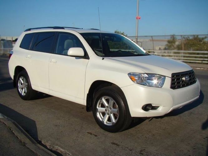 2010 Toyota Highlander Base | Zoom Auto Group - Used Cars New Jersey