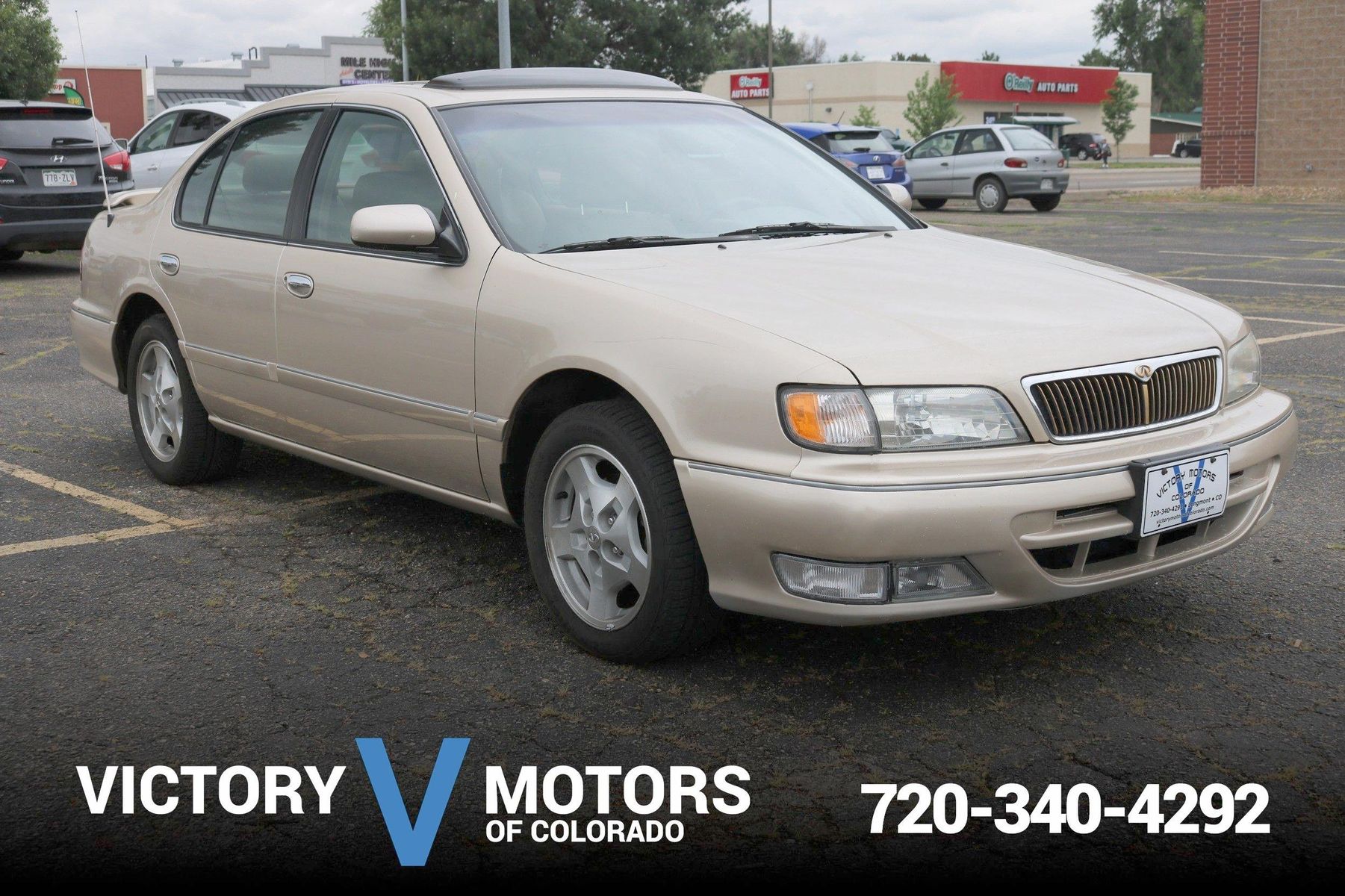 1998 Infiniti I-30 | Victory Motors of Colorado