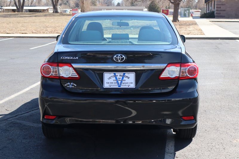 2012 Toyota Corolla Photos
