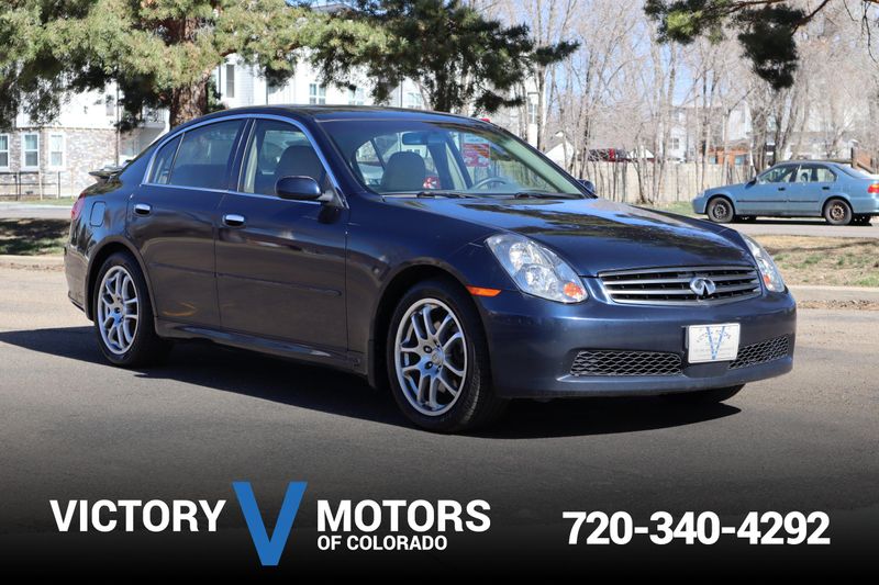 2005 INFINITI G35 Photos