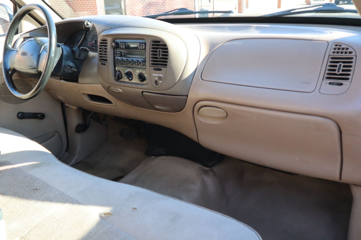 1997 Ford F-150 XLT | Victory Motors of Colorado