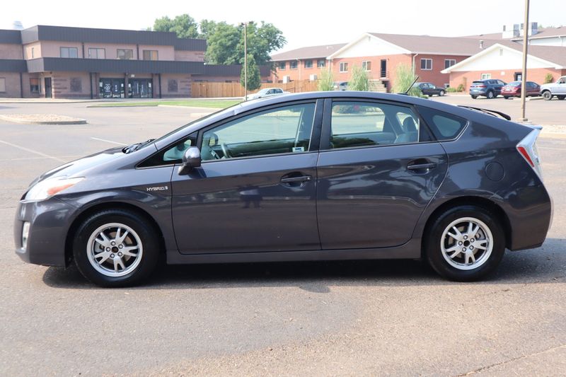 2010 Toyota Prius Photos