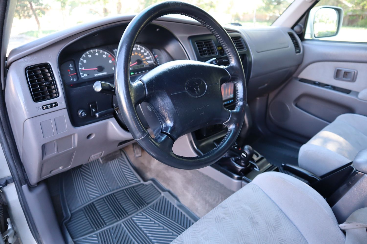 2002 Toyota 4Runner SR5 | Victory Motors of Colorado