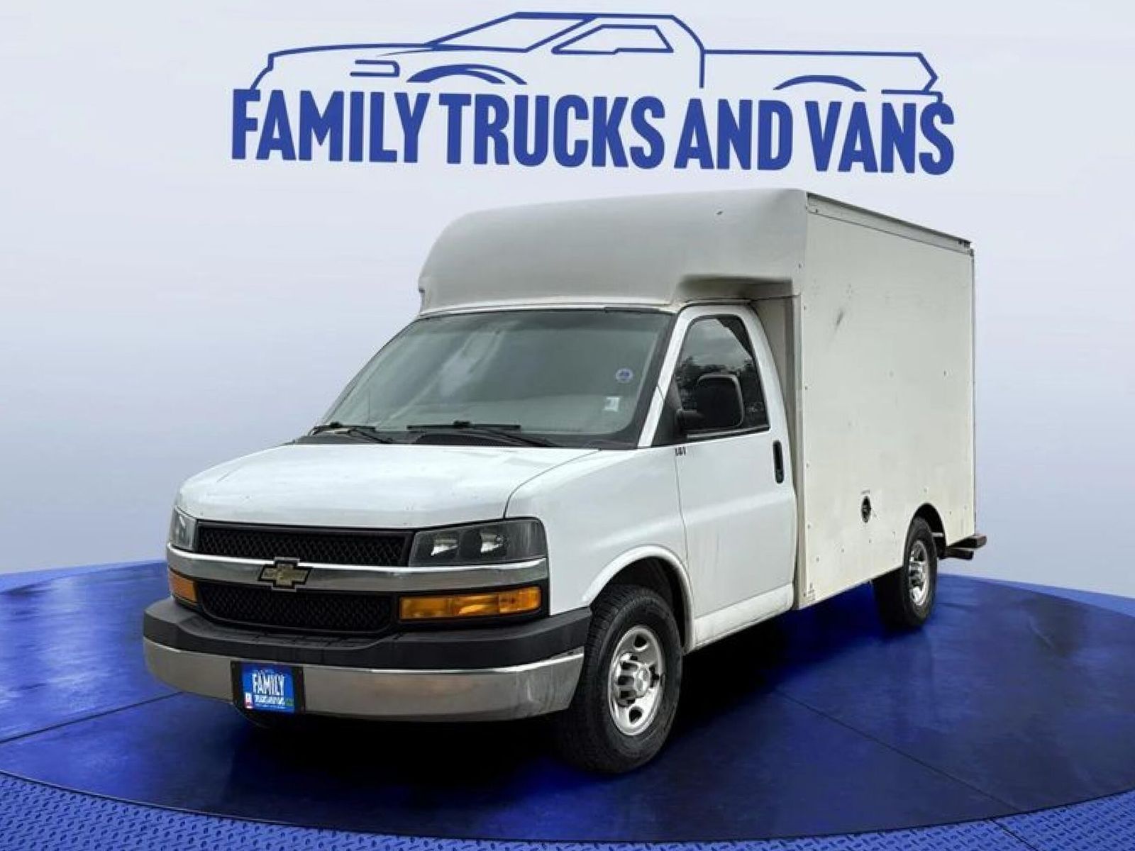 2019 Chevrolet express cutaway chassis 3500 | Family Trucks and Vans