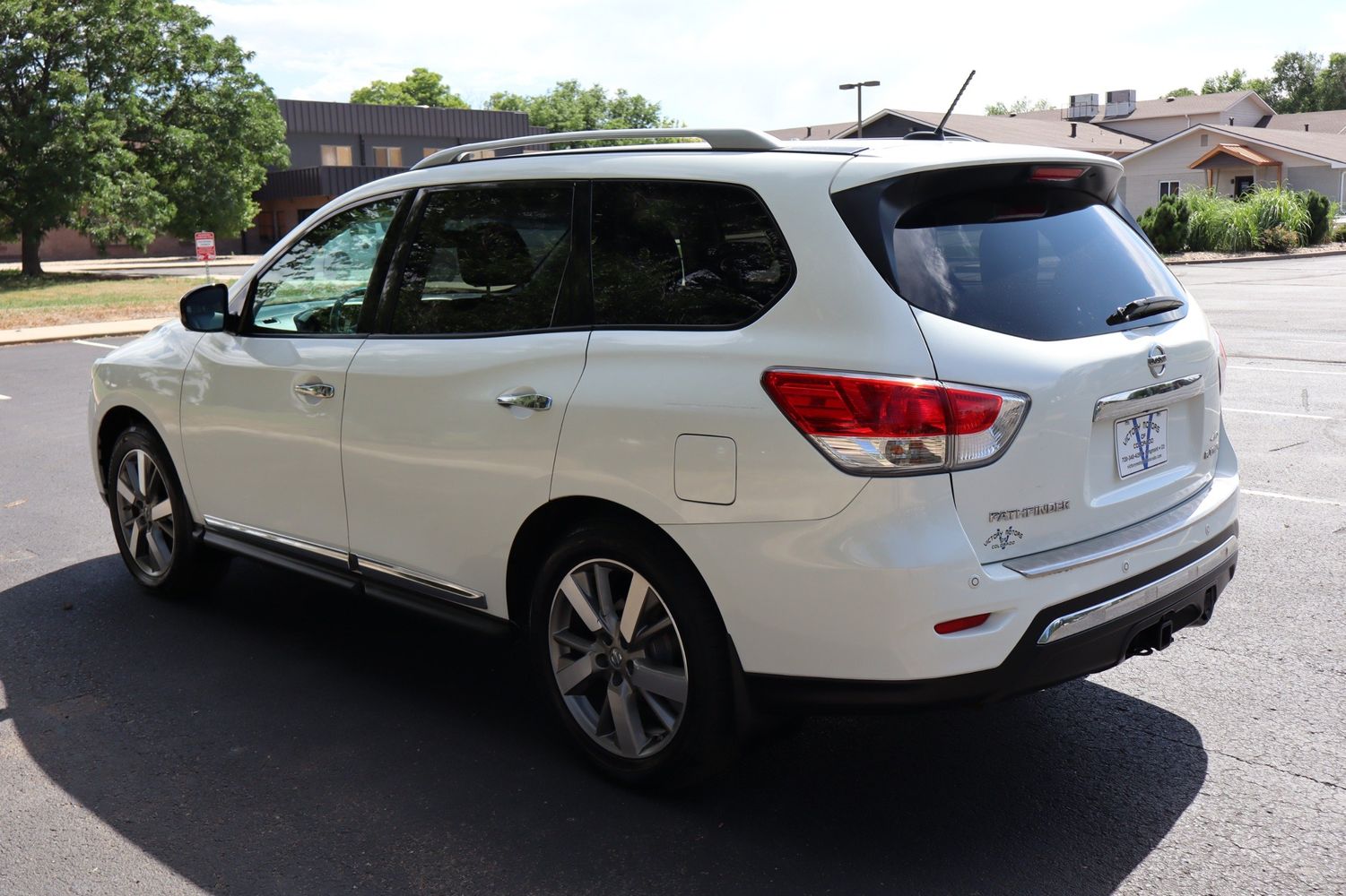 2015 Nissan Pathfinder Platinum | Victory Motors of Colorado