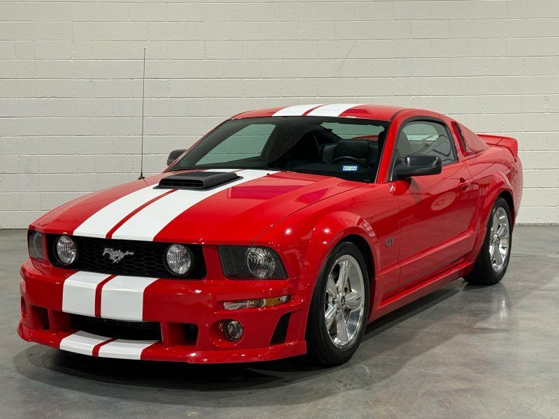 2007 Ford Mustang GT Premium | Drake Motorcars