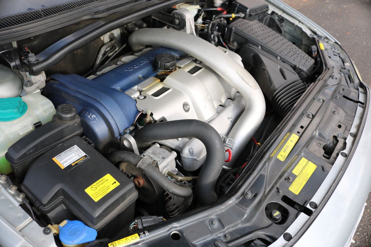 2006 Volvo V70 R AWD | Victory Motors of Colorado