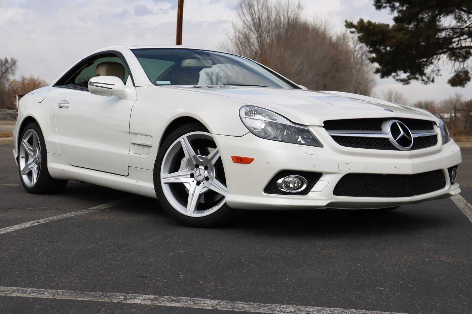 2009 Mercedes-Benz SL 550 Hardtop Convertible | Victory Motors of Colorado