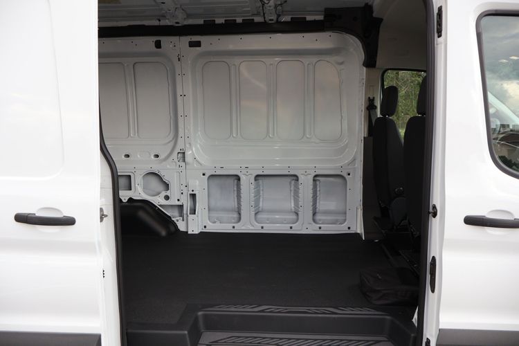 2022 Ford E-Transit 350 | Victory Motors of Colorado