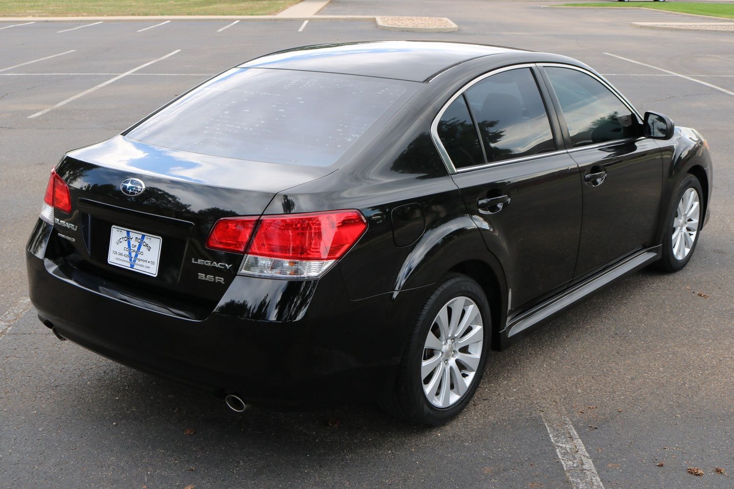 2010 Subaru Legacy R | Victory Motors of Colorado