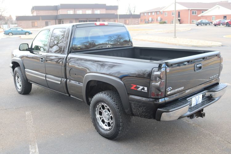 2004 Chevrolet Silverado 1500 LT | Victory Motors of Colorado