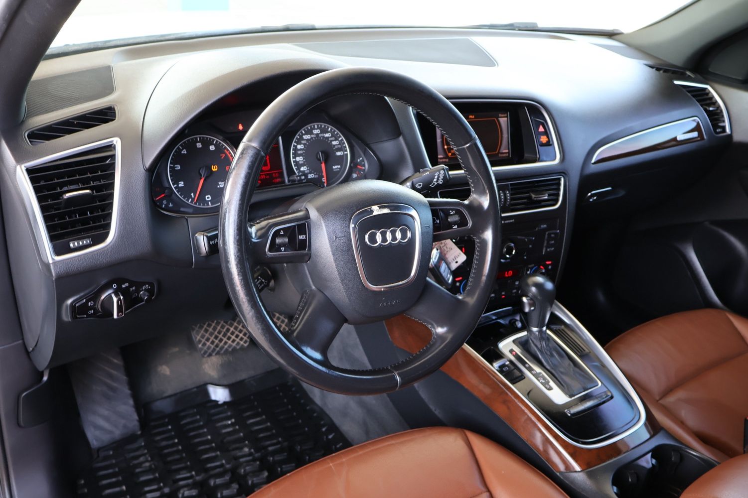 2012 Audi Q5 2.0T quattro Premium Plus | Victory Motors of Colorado