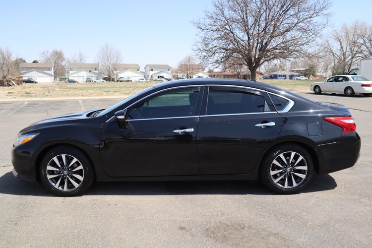 2017 Nissan Altima 2.5 SL | Victory Motors of Colorado