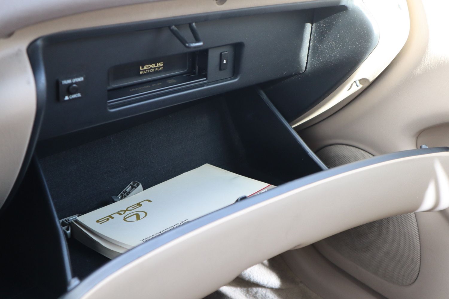2000 Lexus ES 300 Base | Victory Motors of Colorado