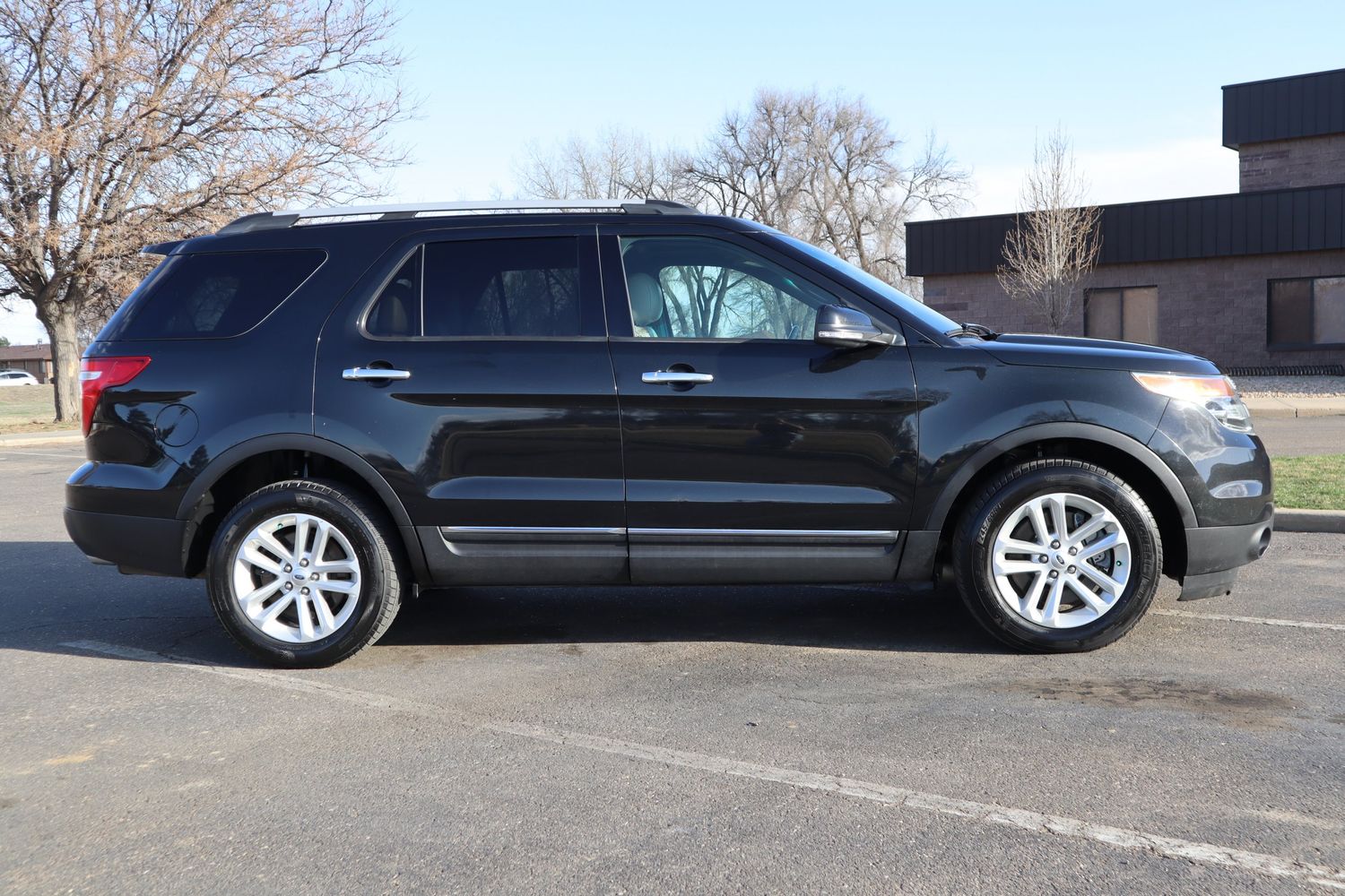 2013 Ford Explorer XLT | Victory Motors of Colorado