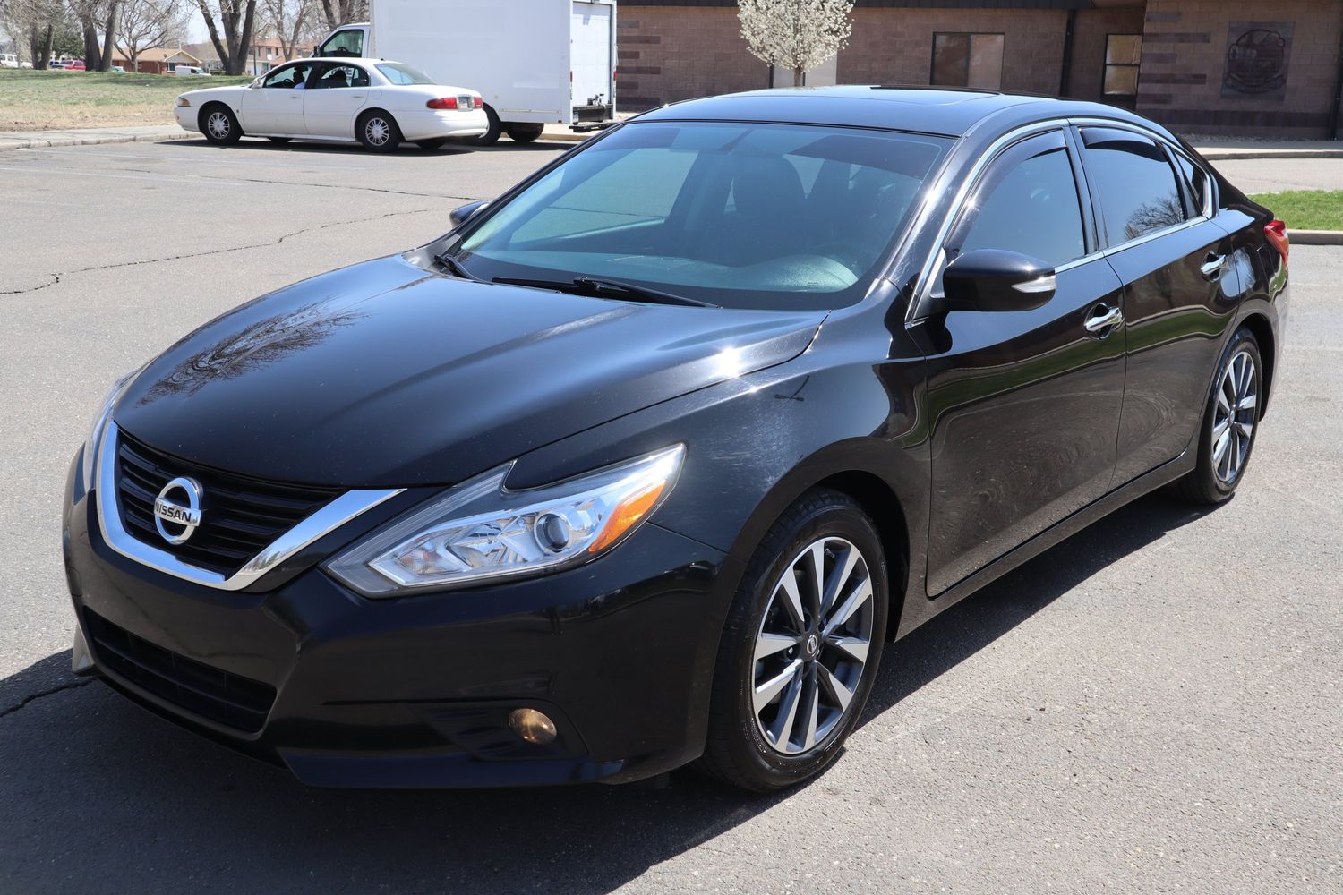 2017 Nissan Altima 2.5 SL | Victory Motors of Colorado