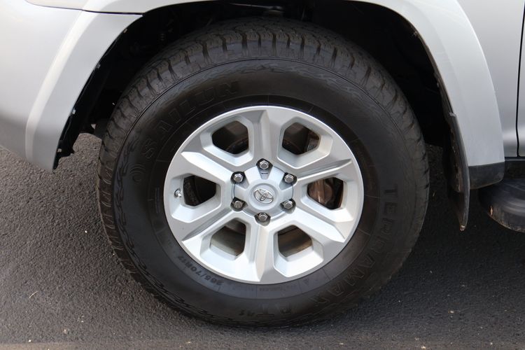 2014 Toyota 4Runner SR5 | Victory Motors of Colorado