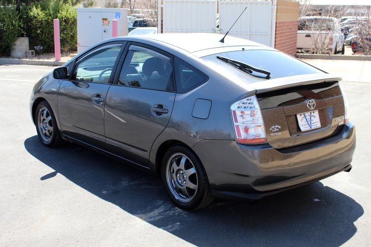 2007 Toyota Prius Base | Victory Motors of Colorado