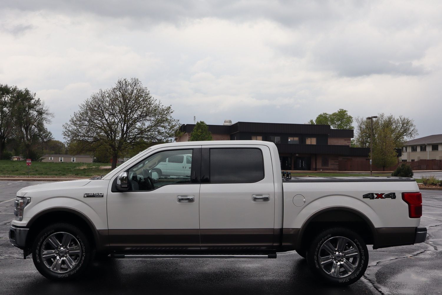 2020 Ford F-150 Lariat | Victory Motors of Colorado