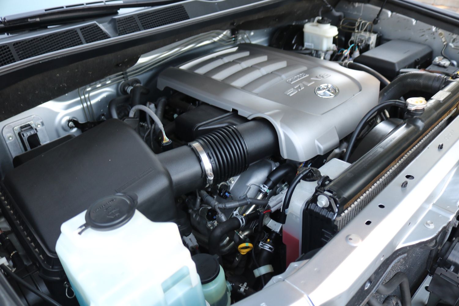 2010 Toyota Tundra Limited | Victory Motors of Colorado