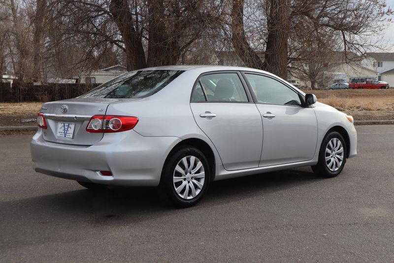 2012 Toyota Corolla Photos