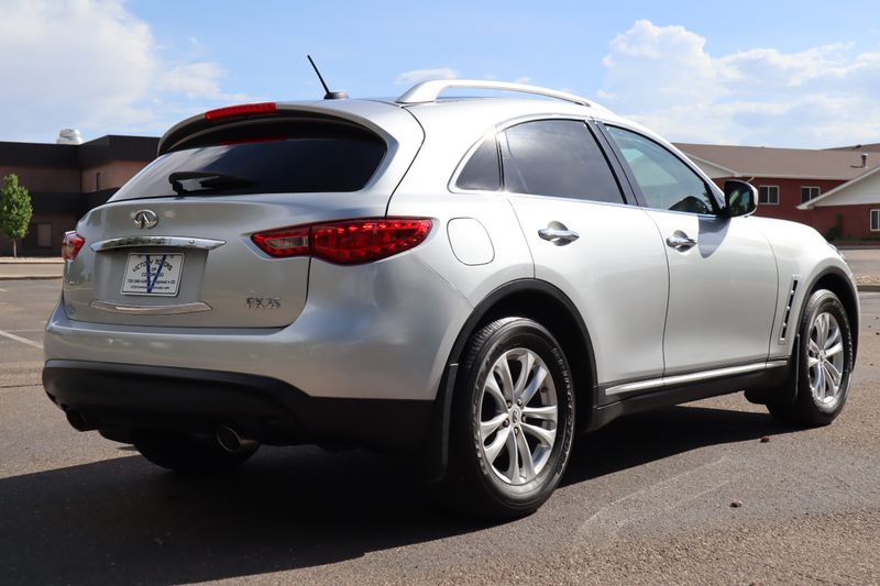 2009 INFINITI FX35 Photos