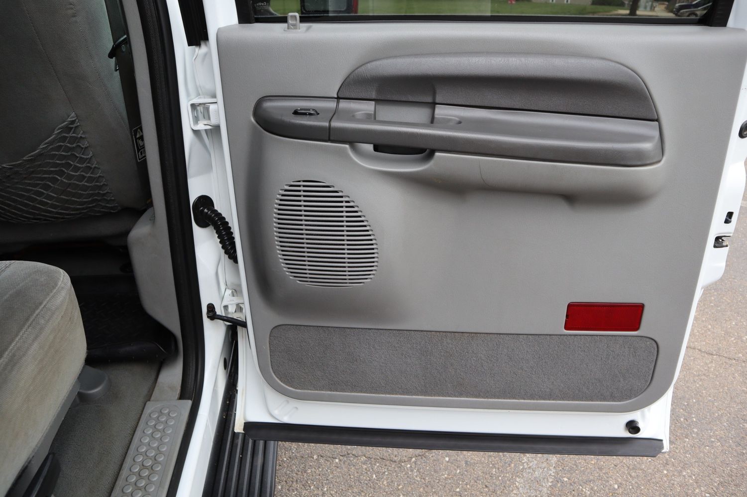 2004 Ford Excursion XLT | Victory Motors of Colorado