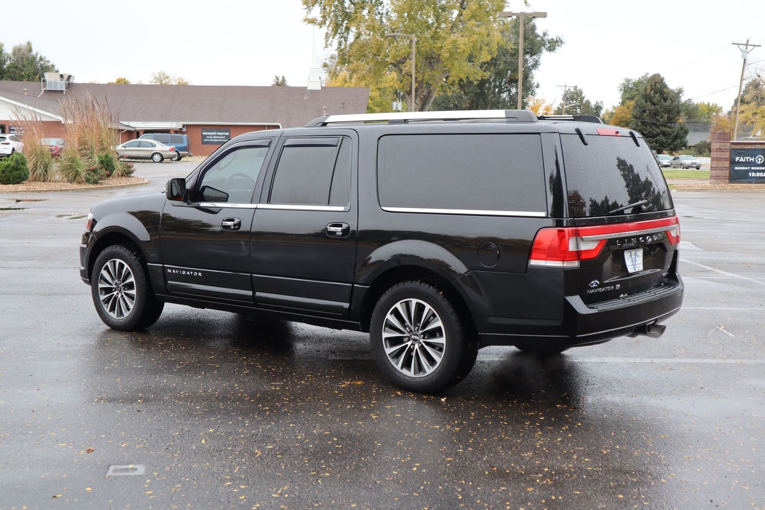 2015 Lincoln Navigator L Base | Victory Motors of Colorado