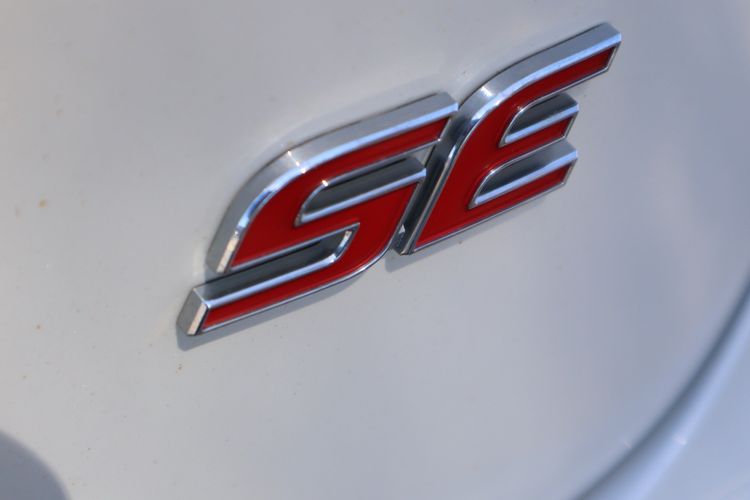 2020 Toyota Corolla SE | Victory Motors of Colorado