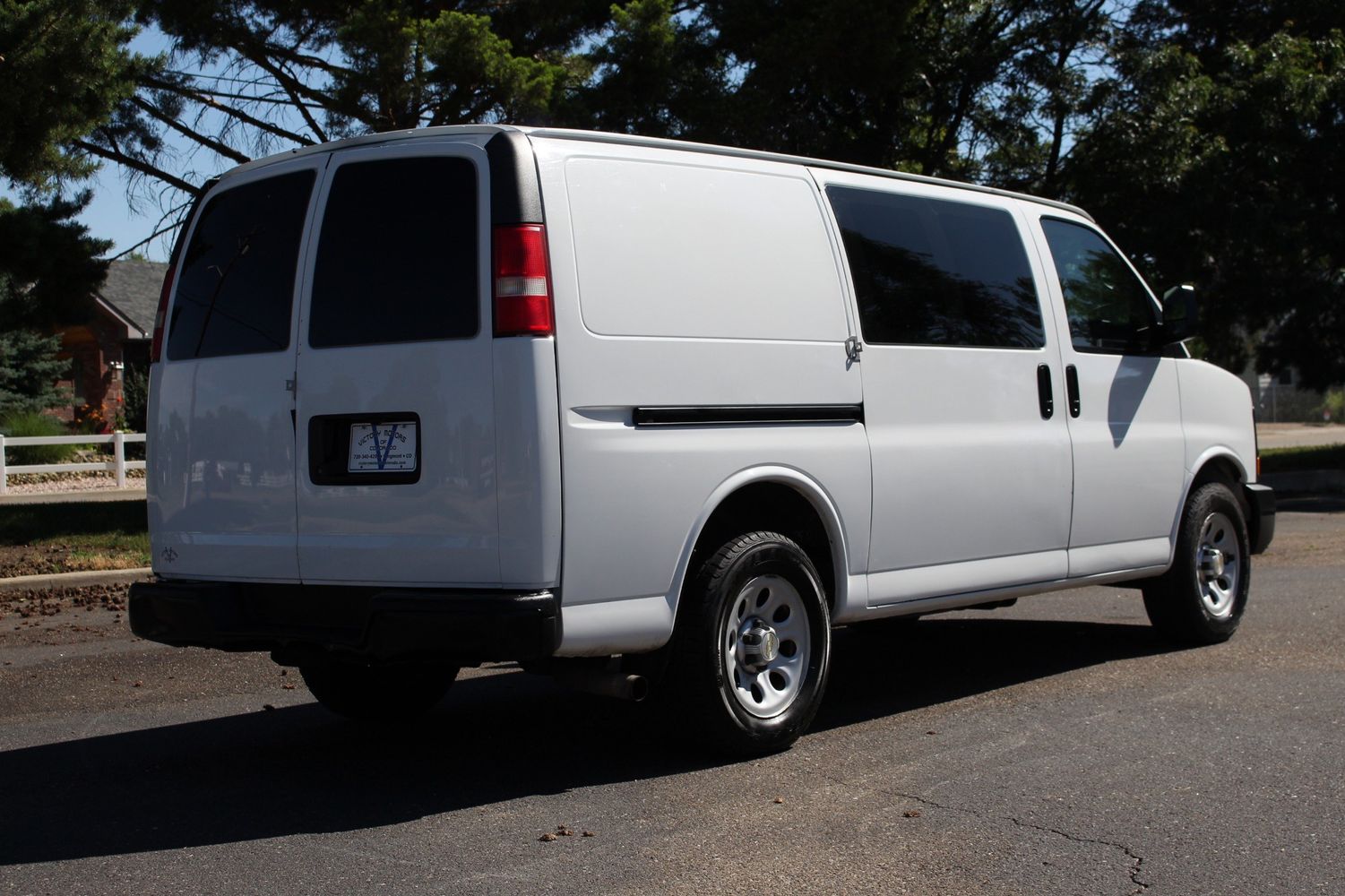 2010 Chevrolet Express Cargo 1500 | Victory Motors of Colorado
