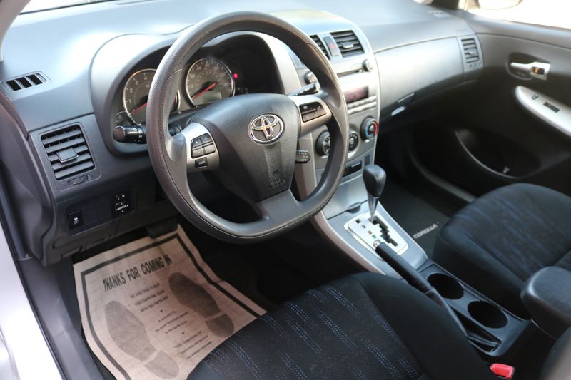 2011 Toyota Corolla Photos