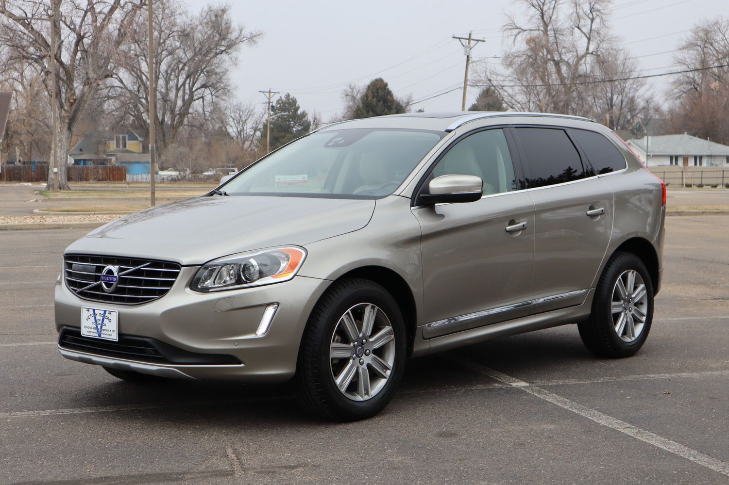 2016 Volvo XC60 T6 Platinum | Victory Motors of Colorado