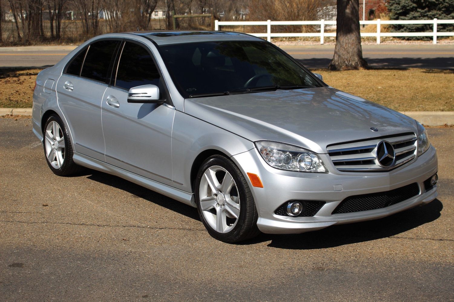 2010 Mercedes-Benz C 300 Luxury | Victory Motors of Colorado