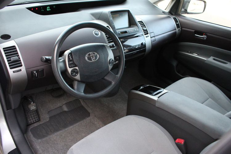 2005 Toyota Prius | Victory Motors of Colorado